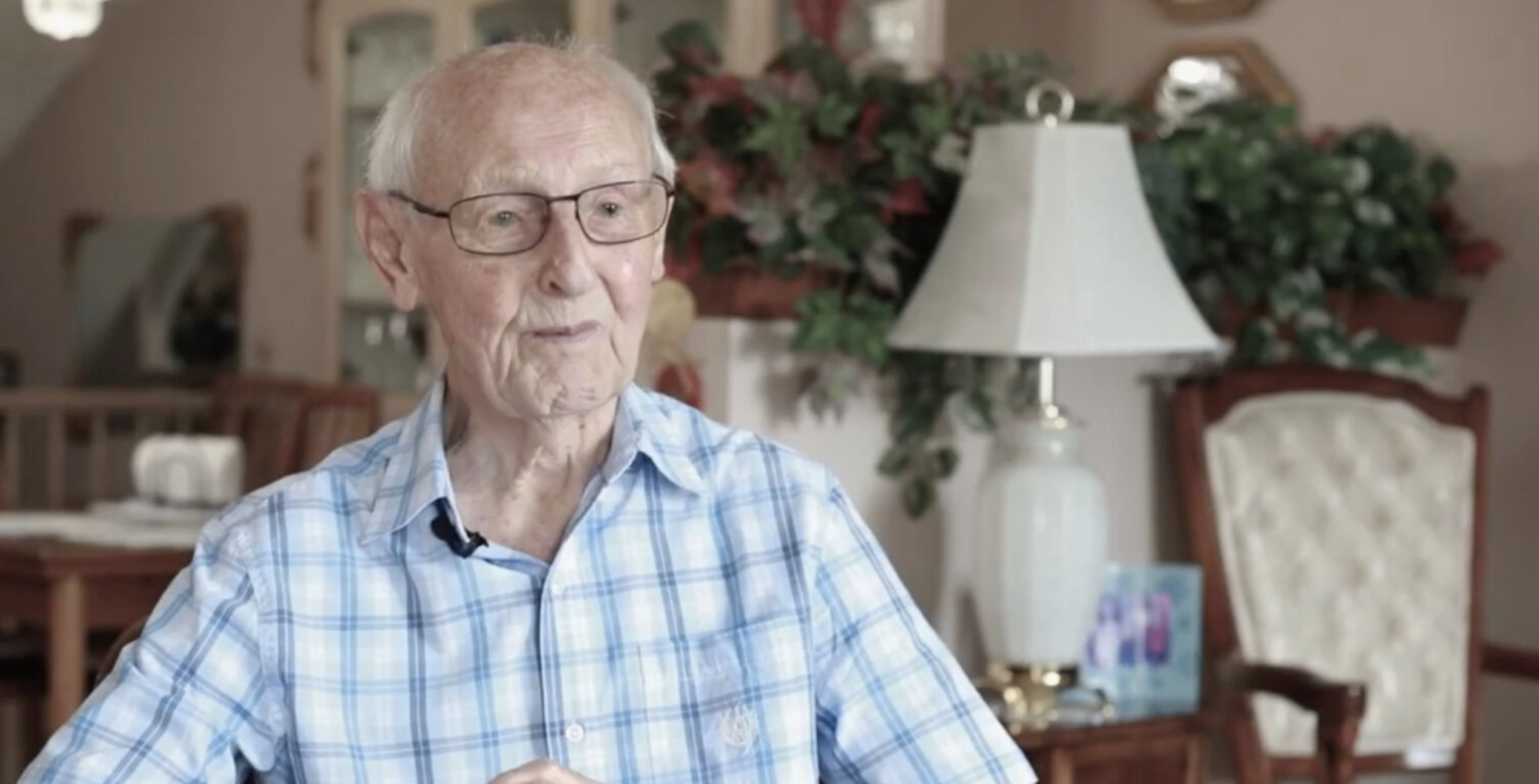 99-year-old Hamilton man to climb CN Tower